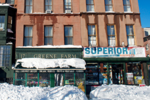 What is a bodega? And why do New Yorkers love them? | StreetEasy Blog