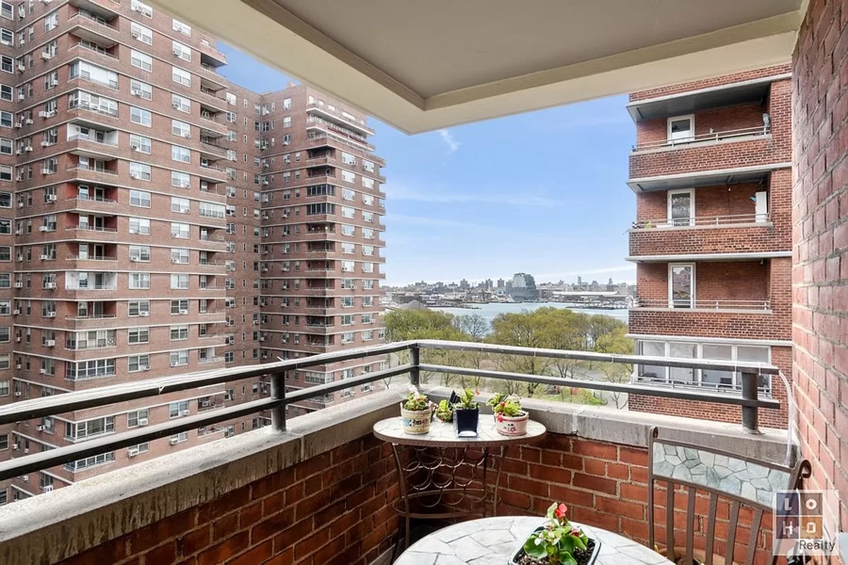 Manhattan Homes with Balconies for Under $1M | StreetEasy