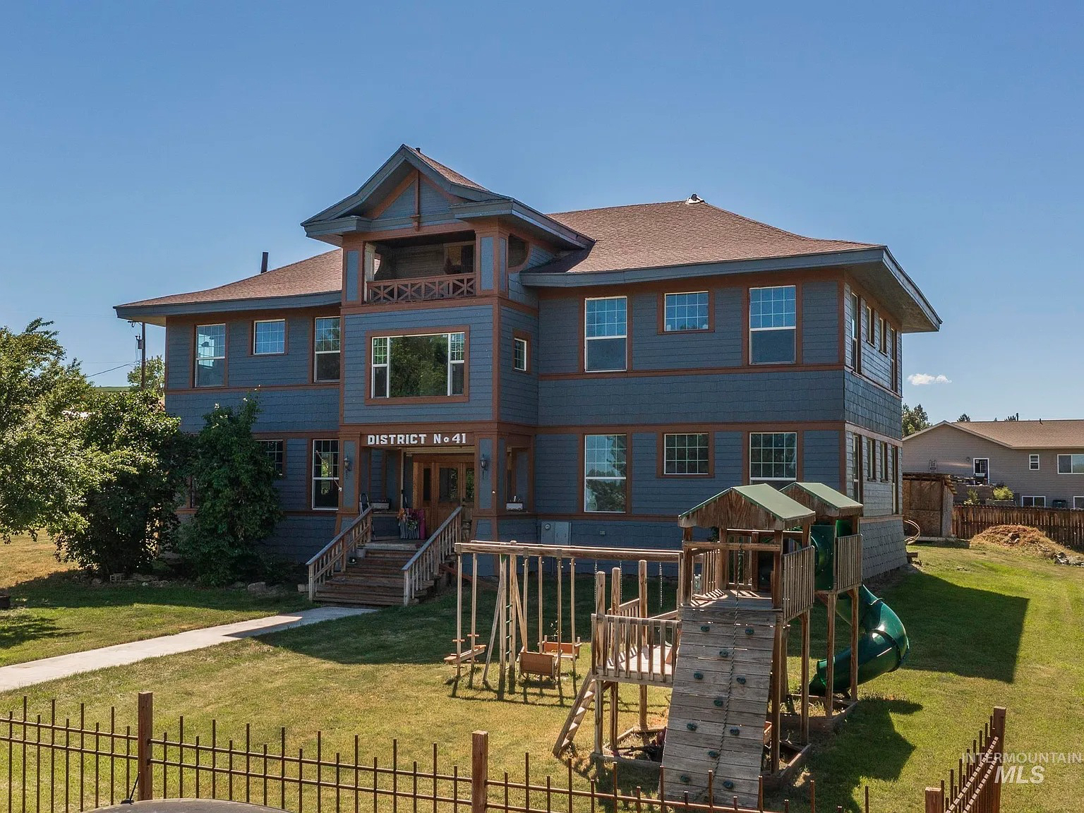 A+ in Atmosphere: Schoolhouses-Turned-Homes | Zillow