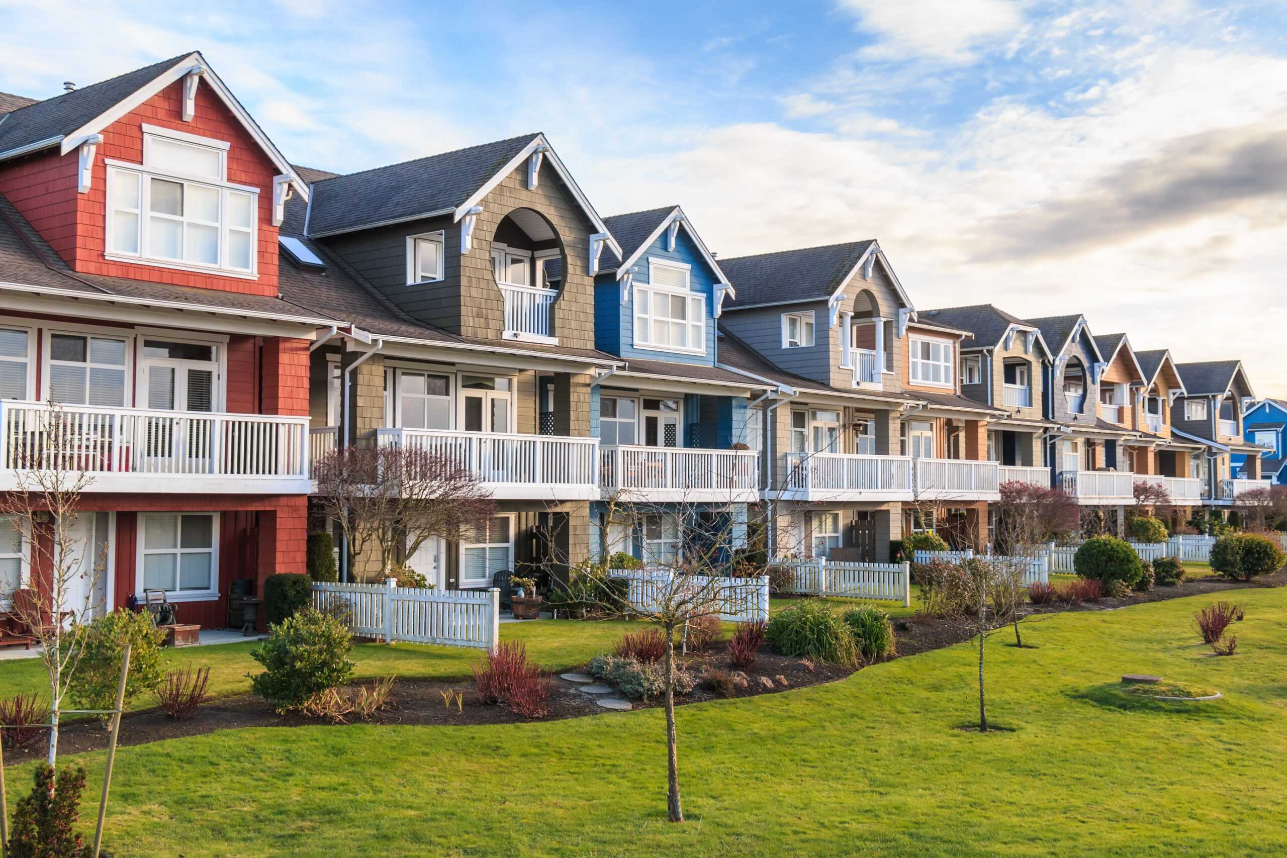 What Is an FHA-Approved Condo? | Zillow