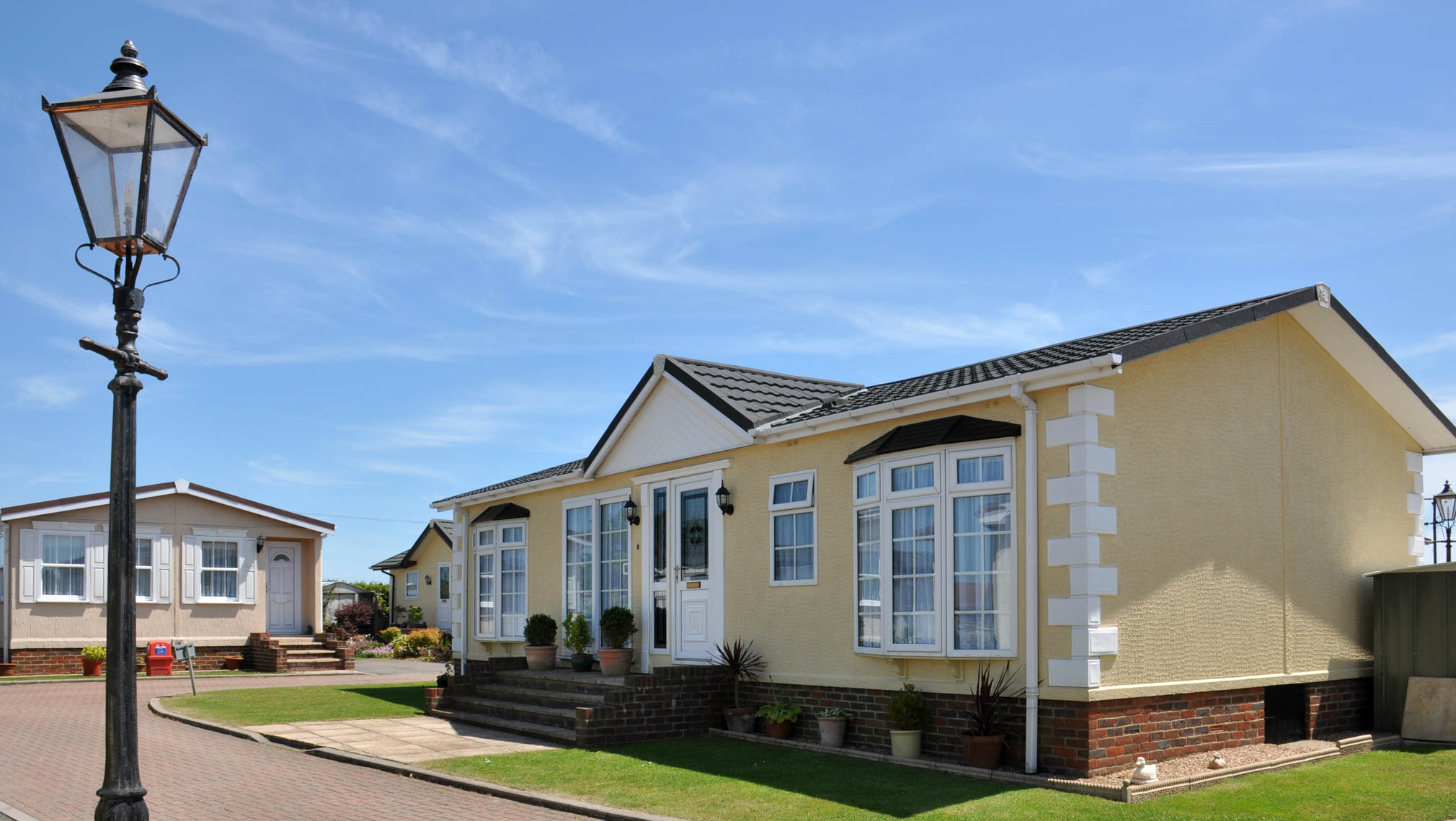 What Is a Manufactured House? | Zillow